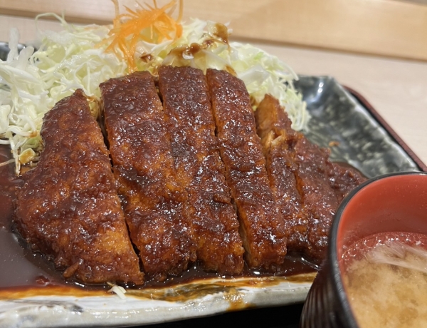 SAで矢場とんが食べられるって知ってた？ NEOPASA岡崎で運命の出会い！｜Alcocca名古屋 愛知 （アルコッカ 名古屋 愛知）